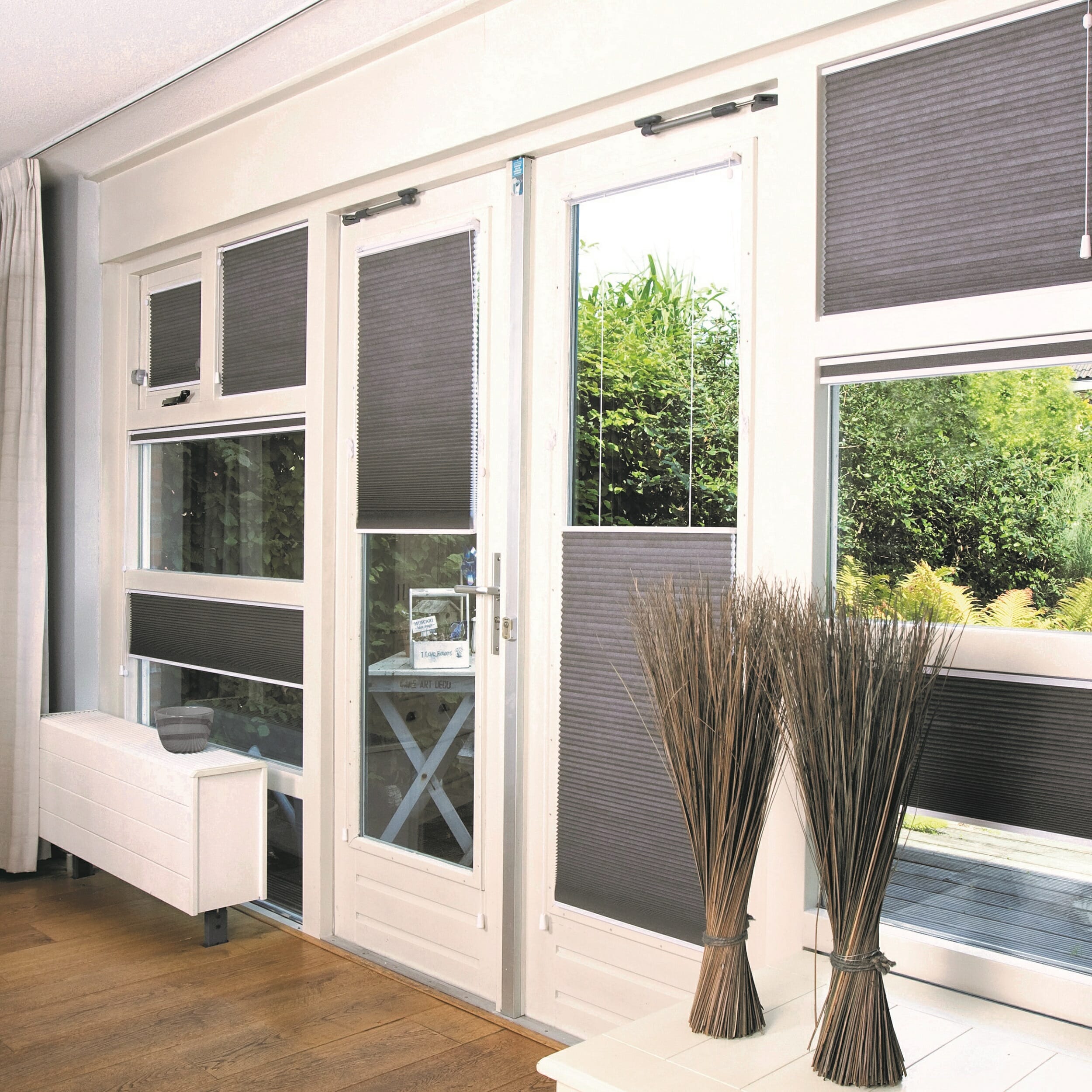 Raambekleding en raamdecoratie voor deuren - Zonnelux